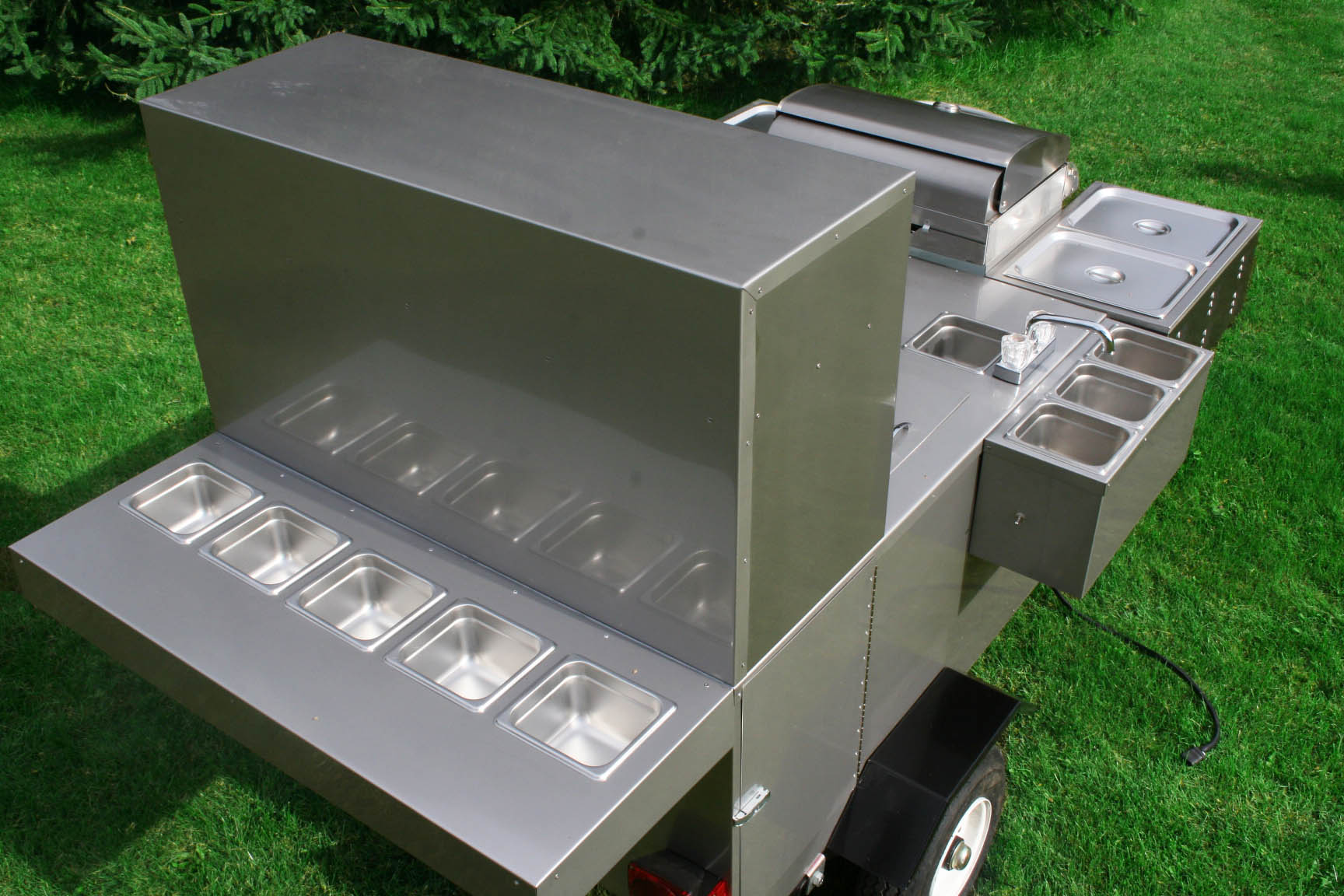 Spicy Roadside Hot Dog Cart - Food-Cart