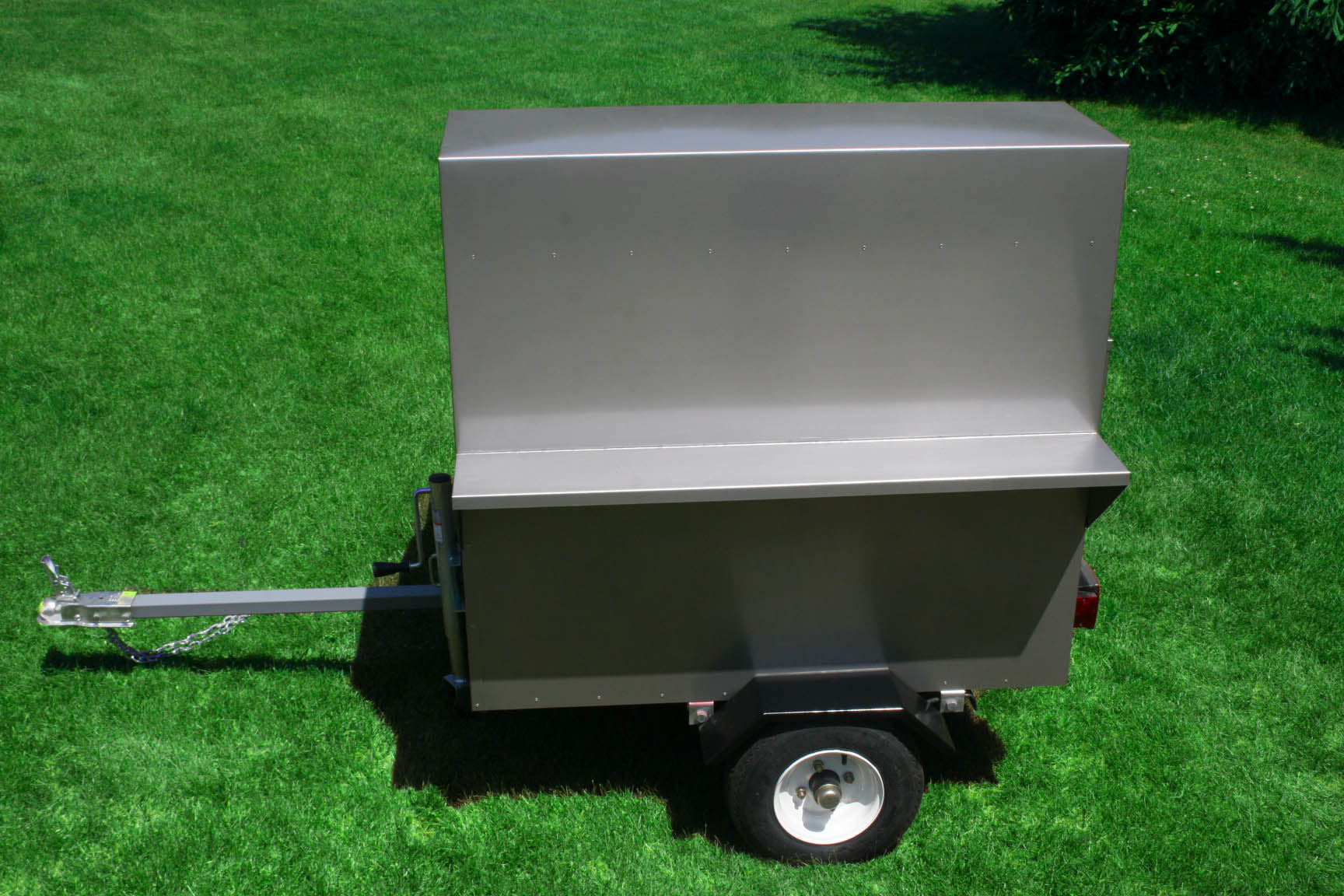 Tasty Tracks Hot Dog Stand - Food-Cart